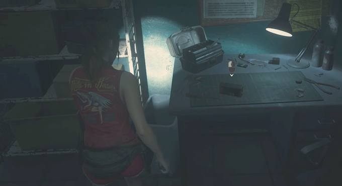 Resident evil 2 solution complète troisième médaillon cutting tool ...